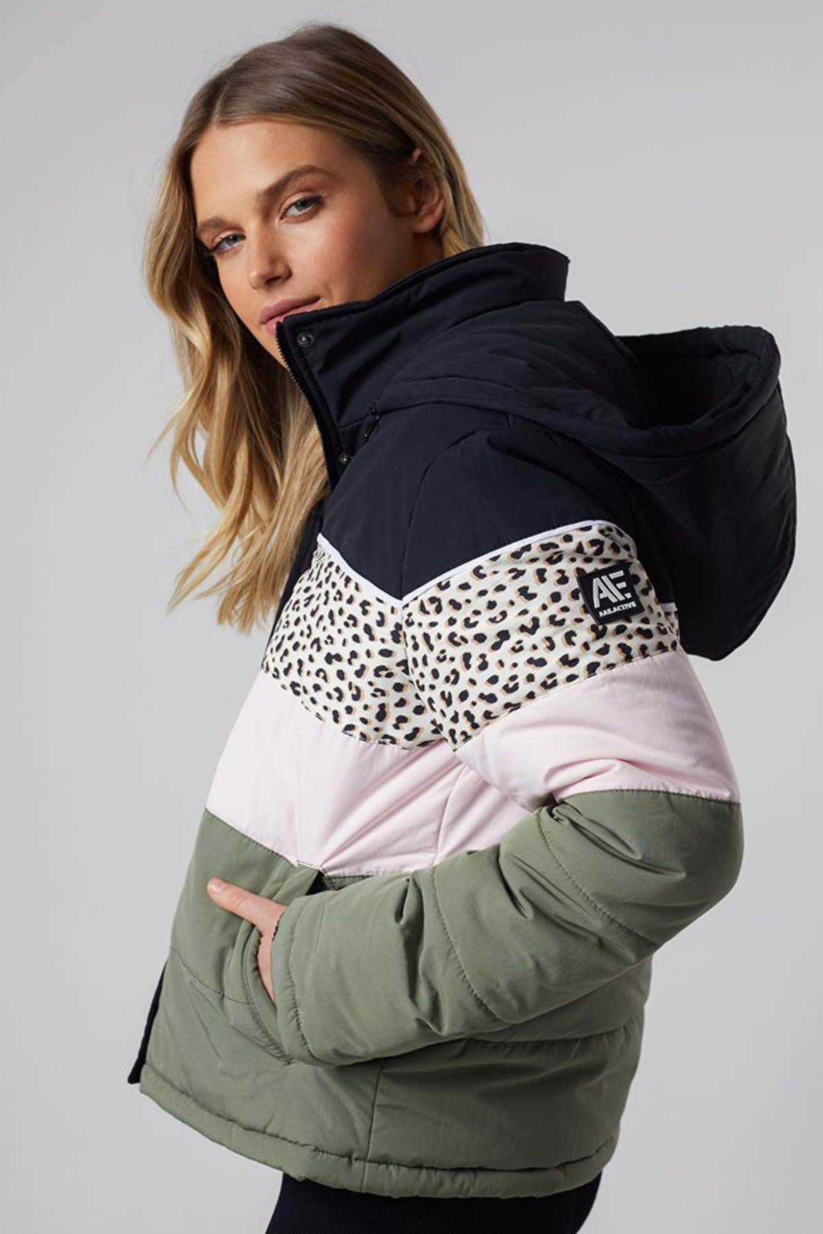 Anderson Panel Puffer Jacket – Chasingmax